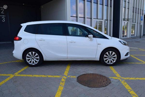 Balts Opel Zafira Tourer 2017 Viļņa, ar dzinēja tilpumu 1.60 L un nobraukumu 213 tūkst. km par 6300 €, foto 8 vietnē AUTOMOTO.COM.LV