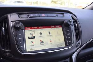 Белый Опель Zafira Tourer 2017 в Вильнюс, объемом двигателя 1.60 л и пробегом 213 тыс. км за 6300 €, фото 18 на AUTOMOTO.COM.LV