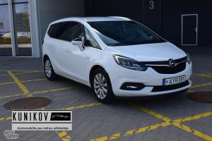 White Opel Zafira Tourer 2017 in Vilnius, with an engine capacity of 1.60 L and mileage of 213 thousand km for 6300 €, photo  on AUTOMOTO.COM.LV