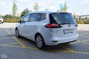 Белый Опель Zafira Tourer 2017 в Вильнюс, объемом двигателя 1.60 л и пробегом 213 тыс. км за 6300 €, фото 6 на AUTOMOTO.COM.LV