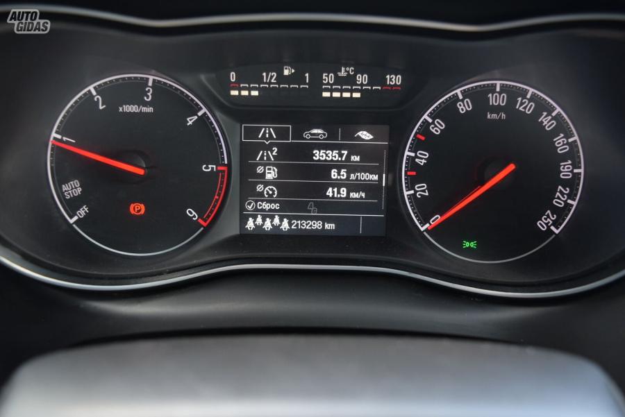 Белый Опель Zafira Tourer 2017 в Вильнюс, объемом двигателя 1.60 л и пробегом 213 тыс. км за 6300 €, фото 21 на AUTOMOTO.COM.LV