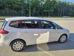 Balts Opel Zafira Tourer 2017 Kauņa, ar dzinēja tilpumu 2.00 L un nobraukumu 135 tūkst. km par 7000 €, foto 7 vietnē AUTOMOTO.COM.LV