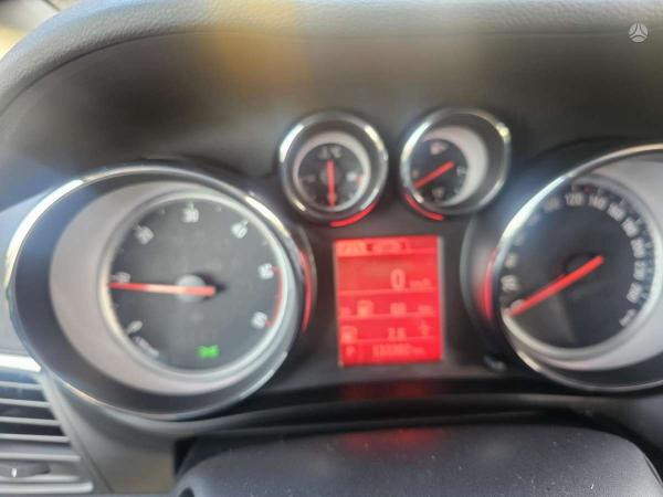 Balts Opel Zafira Tourer 2017 Kauņa, ar dzinēja tilpumu 2.00 L un nobraukumu 135 tūkst. km par 7000 €, foto 7 vietnē AUTOMOTO.COM.LV