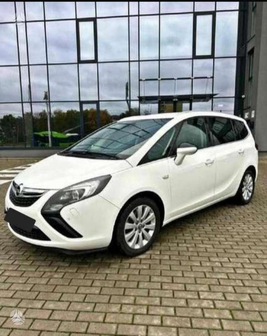 Balts Opel Zafira Tourer 2017 Kauņa, ar dzinēja tilpumu 2.00 L un nobraukumu 135 tūkst. km par 7000 €, foto 9 vietnē AUTOMOTO.COM.LV