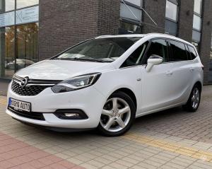 White Opel Zafira Tourer 2017 in Marijampole, with an engine capacity of 1.96 L and mileage of 287 thousand km for 7650 €, photo 9 on AUTOMOTO.COM.LV