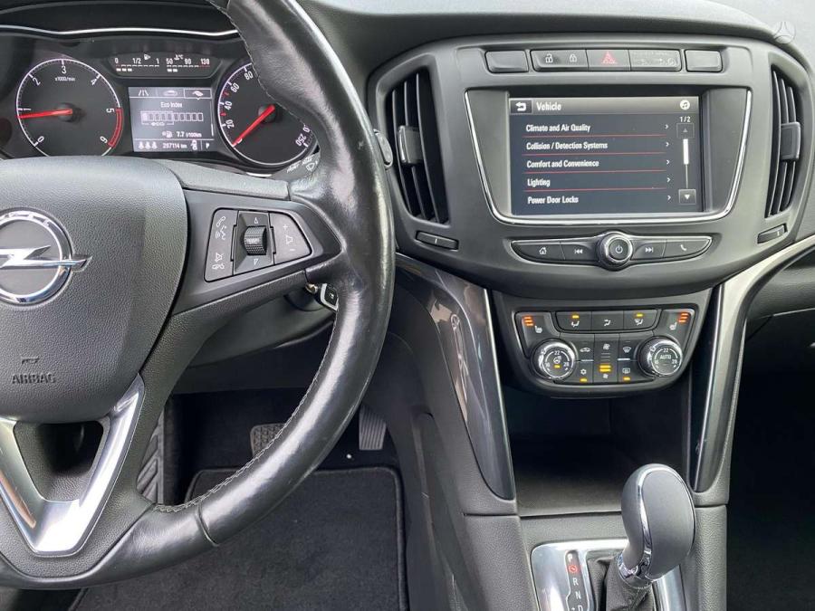 White Opel Zafira Tourer 2017 in Marijampole, with an engine capacity of 1.96 L and mileage of 287 thousand km for 7650 €, photo 21 on AUTOMOTO.COM.LV