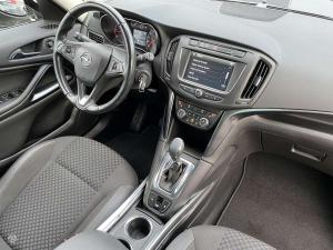 White Opel Zafira Tourer 2017 in Marijampole, with an engine capacity of 1.96 L and mileage of 287 thousand km for 7650 €, photo 27 on AUTOMOTO.COM.LV