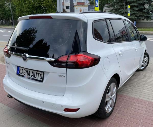 Balts Opel Zafira Tourer 2017 Marijampole, ar dzinēja tilpumu 1.96 L un nobraukumu 177 tūkst. km par 7499 €, foto 4 vietnē AUTOMOTO.COM.LV