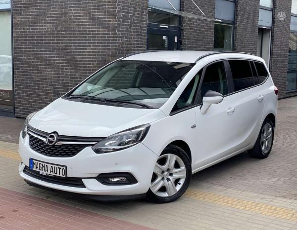 Balts Opel Zafira Tourer 2017 Marijampole, ar dzinēja tilpumu 1.96 L un nobraukumu 177 tūkst. km par 7499 €, foto 10 vietnē AUTOMOTO.COM.LV