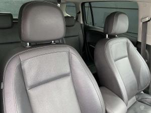 Balts Opel Zafira Tourer 2017 Marijampole, ar dzinēja tilpumu 1.96 L un nobraukumu 177 tūkst. km par 7499 €, foto 41 vietnē AUTOMOTO.COM.LV