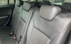 Balts Opel Zafira Tourer 2017 Marijampole, ar dzinēja tilpumu 1.96 L un nobraukumu 177 tūkst. km par 7499 €, foto 47 vietnē AUTOMOTO.COM.LV