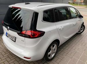 White Opel Zafira Tourer 2017 in Marijampole, with an engine capacity of 1.96 L and mileage of 287 thousand km for 7550 €, photo 5 on AUTOMOTO.COM.LV