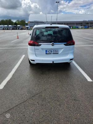 Balts Opel Zafira Tourer 2018 Šauļi, ar dzinēja tilpumu 1.60 L un nobraukumu 217 tūkst. km par 7630 €, foto 4 vietnē AUTOMOTO.COM.LV