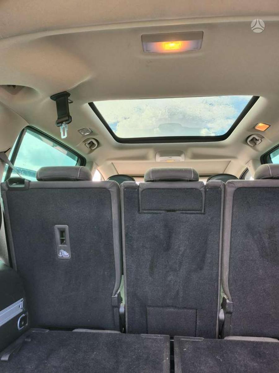 Balts Opel Zafira Tourer 2018 Šauļi, ar dzinēja tilpumu 1.60 L un nobraukumu 217 tūkst. km par 7630 €, foto 10 vietnē AUTOMOTO.COM.LV
