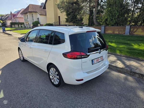 Balts Opel Zafira Tourer 2019 Marijampole, ar dzinēja tilpumu 1.60 L un nobraukumu 168 tūkst. km par 7990 €, foto 6 vietnē AUTOMOTO.COM.LV