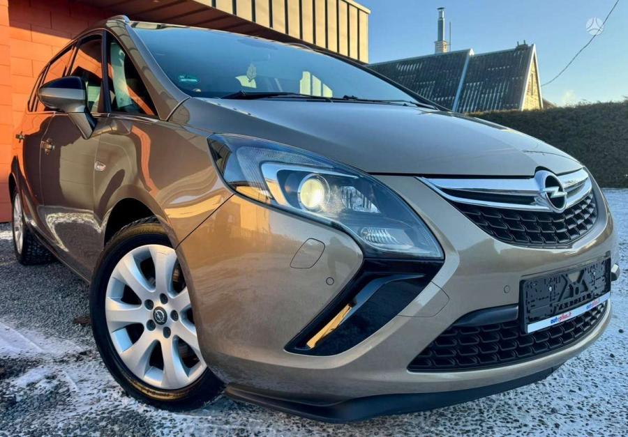 Dzeltens Opel Zafira Tourer 2014 Marijampole, ar dzinēja tilpumu 1.96 L un nobraukumu 346 tūkst. km par 5650 €, foto 1 vietnē AUTOMOTO.COM.LV