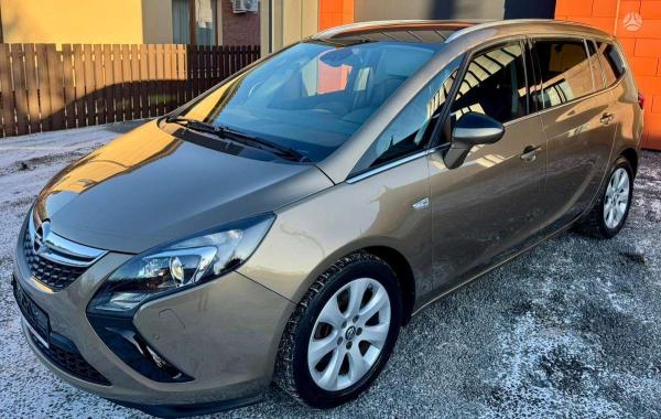 Dzeltens Opel Zafira Tourer 2014 Marijampole, ar dzinēja tilpumu 1.96 L un nobraukumu 346 tūkst. km par 5650 €, foto 5 vietnē AUTOMOTO.COM.LV