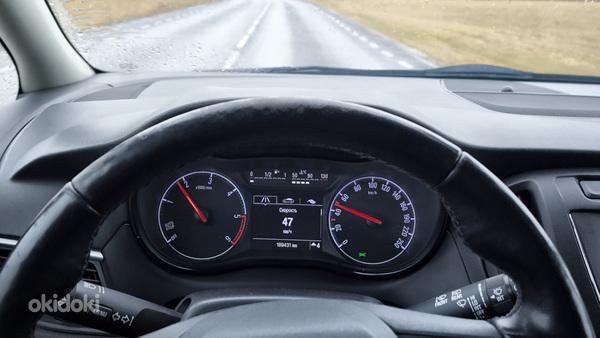 Желтый Опель Zafira Tourer 2019 в Силламяэ, объемом двигателя 1.60 л и пробегом 190 тыс. км за 8700 €, фото 1 на AUTOMOTO.COM.LV