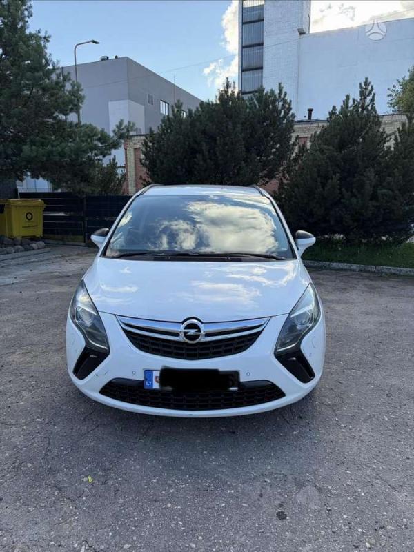 Balts Opel Zafira 2013 Kauņa, ar dzinēja tilpumu 1.96 L un nobraukumu 345 tūkst. km par 2500 €, foto 2 vietnē AUTOMOTO.COM.LV