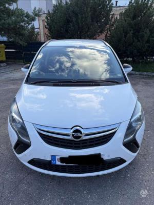 White Opel Zafira 2013 in Kaunas, with an engine capacity of 1.96 L and mileage of 345 thousand km for 2500 €, photo 18 on AUTOMOTO.COM.LV