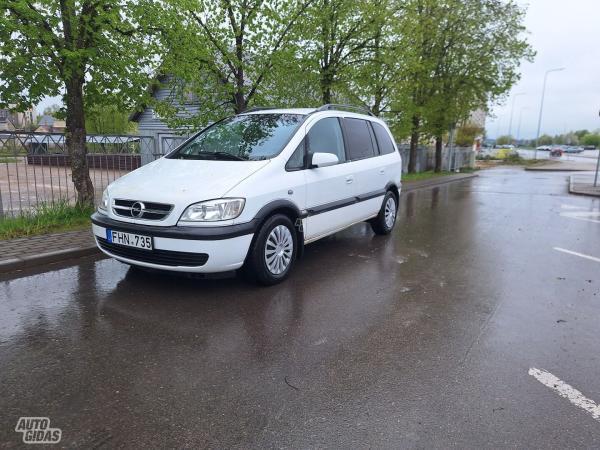 White Opel Zafira 2005 in Telschi, with an engine capacity of 2.00 L and mileage of 233 thousand km for 400 €, photo 2 on AUTOMOTO.COM.LV