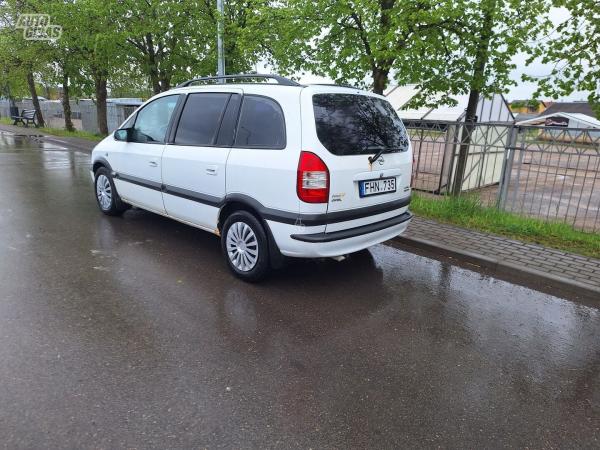 White Opel Zafira 2005 in Telschi, with an engine capacity of 2.00 L and mileage of 233 thousand km for 400 €, photo 5 on AUTOMOTO.COM.LV