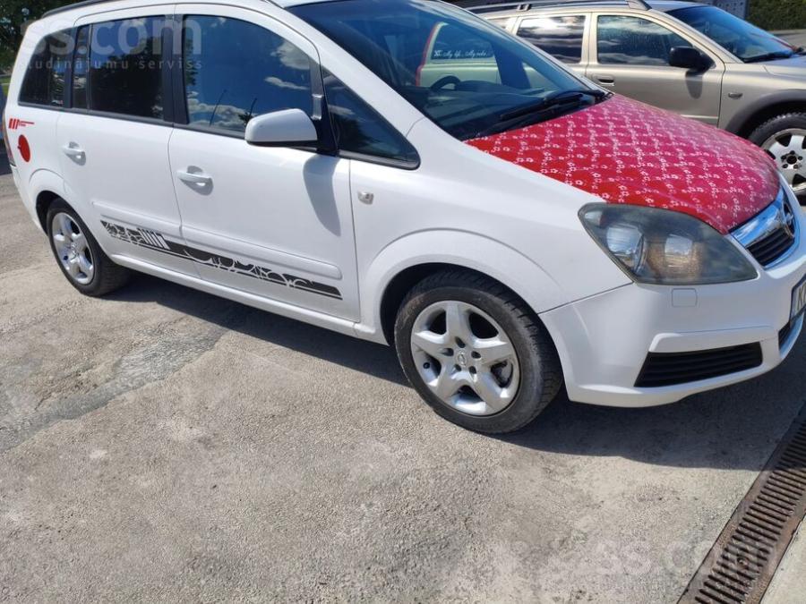 Balts Opel Zafira 2007 Ogre, ar dzinēja tilpumu 1.90 L un nobraukumu 311 tūkst. km par 2300 €, foto 4 vietnē AUTOMOTO.COM.LV