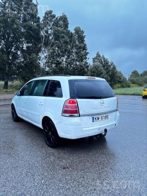 Balts Opel Zafira 2007 Rīga, ar dzinēja tilpumu 1.90 L un nobraukumu 301 tūkst. km par 900 €, foto 6 vietnē AUTOMOTO.COM.LV