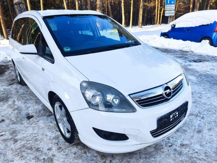 Balts Opel Zafira 2009 Utena, ar dzinēja tilpumu 1.80 L un nobraukumu 245 tūkst. km par 2750 €, foto 1 vietnē AUTOMOTO.COM.LV