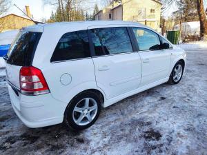 Balts Opel Zafira 2009 Utena, ar dzinēja tilpumu 1.80 L un nobraukumu 245 tūkst. km par 2750 €, foto 20 vietnē AUTOMOTO.COM.LV