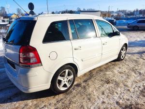 White Opel Zafira 2009 in Utena, with an engine capacity of 1.80 L and mileage of 245 thousand km for 2700 €, photo 23 on AUTOMOTO.COM.LV