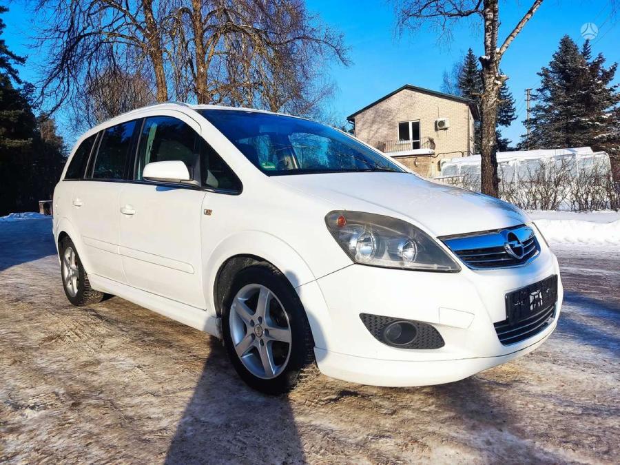 Balts Opel Zafira 2009 Utena, ar dzinēja tilpumu 1.80 L un nobraukumu 245 tūkst. km par 2750 €, foto 27 vietnē AUTOMOTO.COM.LV
