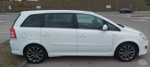 Balts Opel Zafira 2010 Viļņa, ar dzinēja tilpumu 1.90 L un nobraukumu 187 tūkst. km par 2000 €, foto 3 vietnē AUTOMOTO.COM.LV