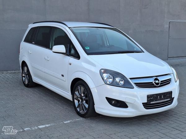 Balts Opel Zafira 2011 Jurbarkas, ar dzinēja tilpumu 1.70 L un nobraukumu 206 tūkst. km par 3500 €, foto 1 vietnē AUTOMOTO.COM.LV