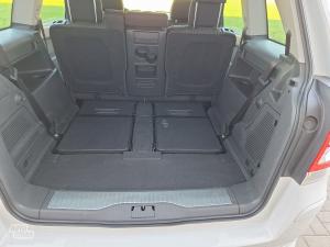 Balts Opel Zafira 2011 Jurbarkas, ar dzinēja tilpumu 1.70 L un nobraukumu 206 tūkst. km par 3500 €, foto 25 vietnē AUTOMOTO.COM.LV