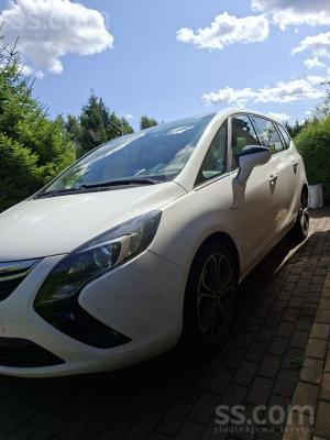 Balts Opel Zafira 2012 Rīga, ar dzinēja tilpumu 2.00 L un nobraukumu 268 tūkst. km par 4200 €, foto 5 vietnē AUTOMOTO.COM.LV