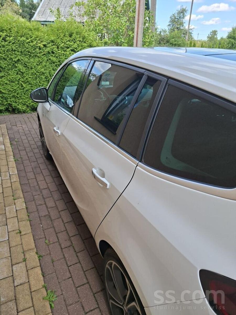 Balts Opel Zafira 2012 Rīga, ar dzinēja tilpumu 2.00 L un nobraukumu 268 tūkst. km par 4200 €, foto 7 vietnē AUTOMOTO.COM.LV