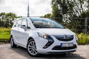 Balts Opel Zafira 2012 Rīga, ar dzinēja tilpumu 2.00 L un nobraukumu 198 tūkst. km par 5990 €, foto 3 vietnē AUTOMOTO.COM.LV