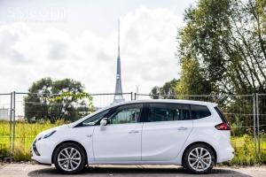 Balts Opel Zafira 2012 Rīga, ar dzinēja tilpumu 2.00 L un nobraukumu 198 tūkst. km par 5990 €, foto 5 vietnē AUTOMOTO.COM.LV