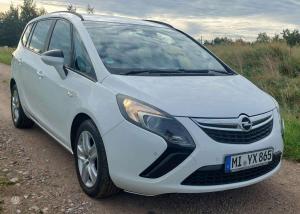 White Opel Zafira 2012 in Marijampole, with an engine capacity of 2.00 L and mileage of 222 thousand km for 3350 €, photo  on AUTOMOTO.COM.LV
