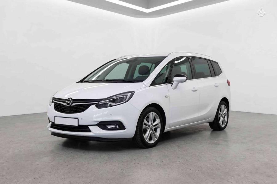 White Opel Zafira 2012 in Kaunas, with an engine capacity of 2.00 L and mileage of 280 thousand km for 5490 €, photo 1 on AUTOMOTO.COM.LV