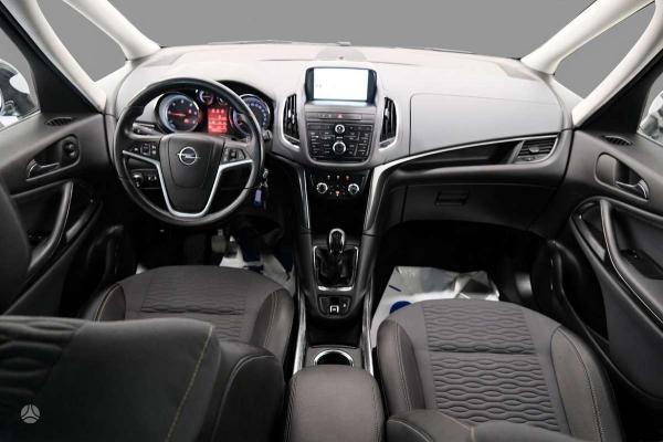 Balts Opel Zafira 2012 Kauņa, ar dzinēja tilpumu 2.00 L un nobraukumu 280 tūkst. km par 5490 €, foto 9 vietnē AUTOMOTO.COM.LV