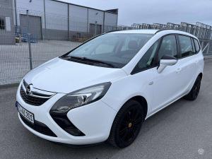 Balts Opel Zafira 2013 Panevēža, ar dzinēja tilpumu 2.00 L un nobraukumu 243 tūkst. km par 4500 €, foto  vietnē AUTOMOTO.COM.LV