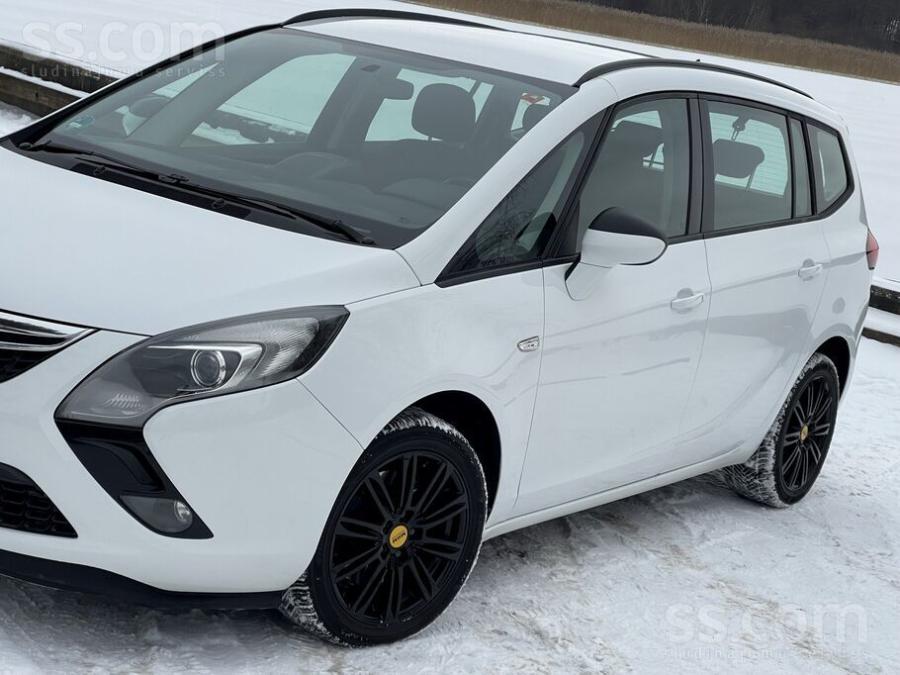 Balts Opel Zafira 2013 Jūrmala, ar dzinēja tilpumu 2.00 L un nobraukumu 0 tūkst. km par 5450 €, foto 5 vietnē AUTOMOTO.COM.LV