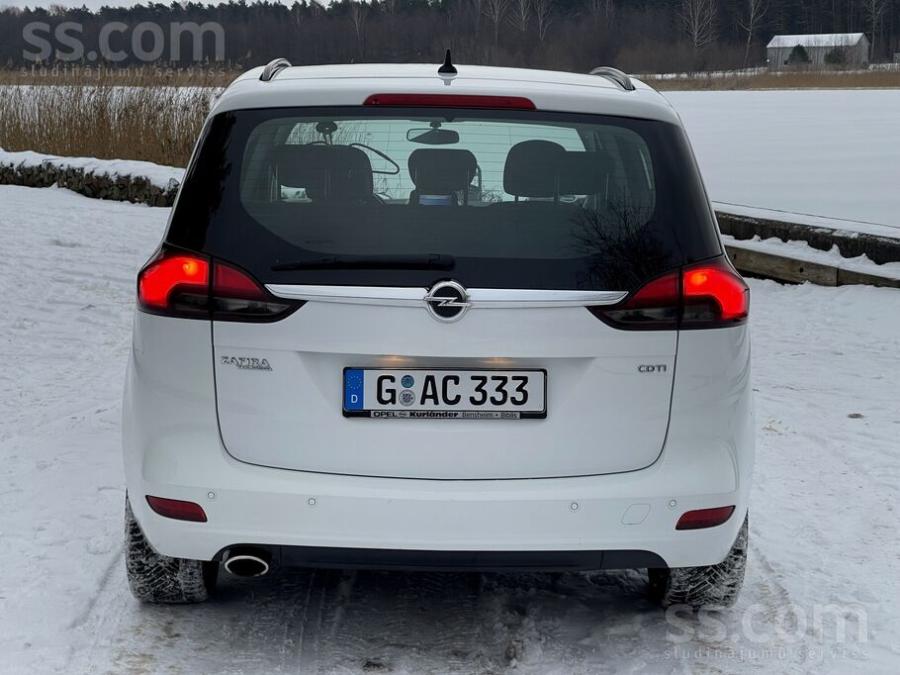 Balts Opel Zafira 2013 Jūrmala, ar dzinēja tilpumu 2.00 L un nobraukumu 0 tūkst. km par 5450 €, foto 8 vietnē AUTOMOTO.COM.LV