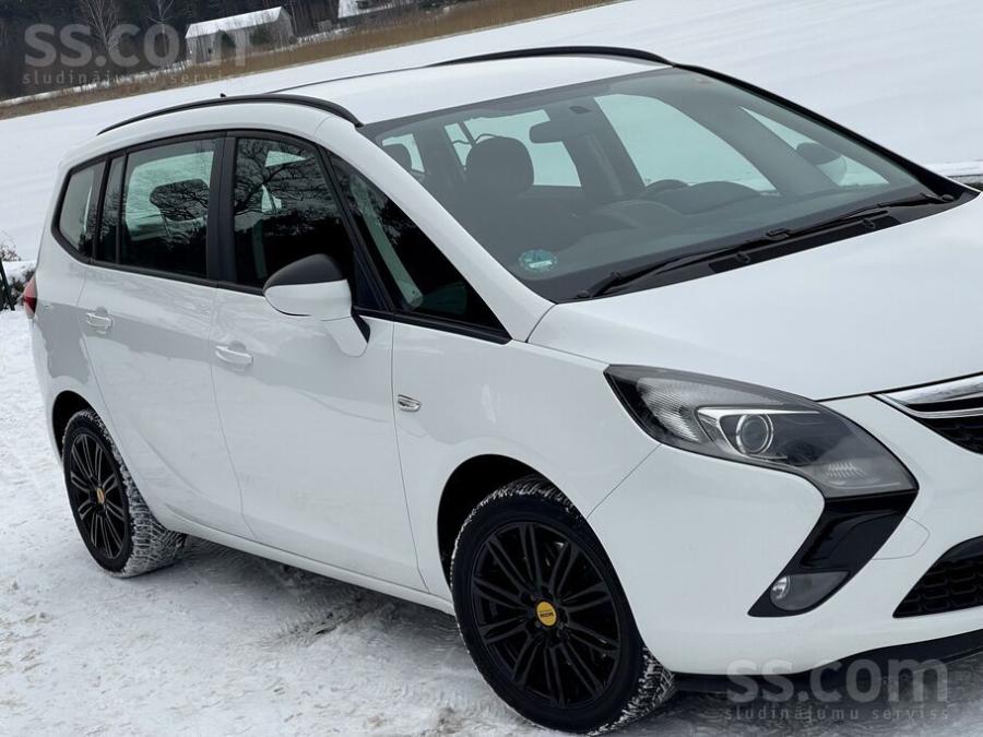 Balts Opel Zafira 2013 Jūrmala, ar dzinēja tilpumu 2.00 L un nobraukumu 0 tūkst. km par 5450 €, foto 15 vietnē AUTOMOTO.COM.LV