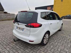 Balts Opel Zafira 2013 Tauragė, ar dzinēja tilpumu 2.00 L un nobraukumu 232 tūkst. km par 4000 €, foto 3 vietnē AUTOMOTO.COM.LV