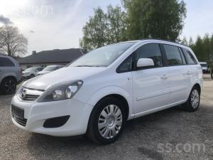 White Opel Zafira 2013 in Valmiera, with an engine capacity of 1.60 L and mileage of 186 thousand km for 3890 €, photo  on AUTOMOTO.COM.LV