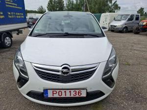 Balts Opel Zafira 2013 Alīta, ar dzinēja tilpumu 2.00 L un nobraukumu 250 tūkst. km par 4400 €, foto 3 vietnē AUTOMOTO.COM.LV