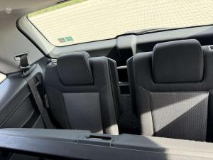White Opel Zafira 2013 in Taurage, with an engine capacity of 1.70 L and mileage of 239 thousand km for 3800 €, photo 16 on AUTOMOTO.COM.LV